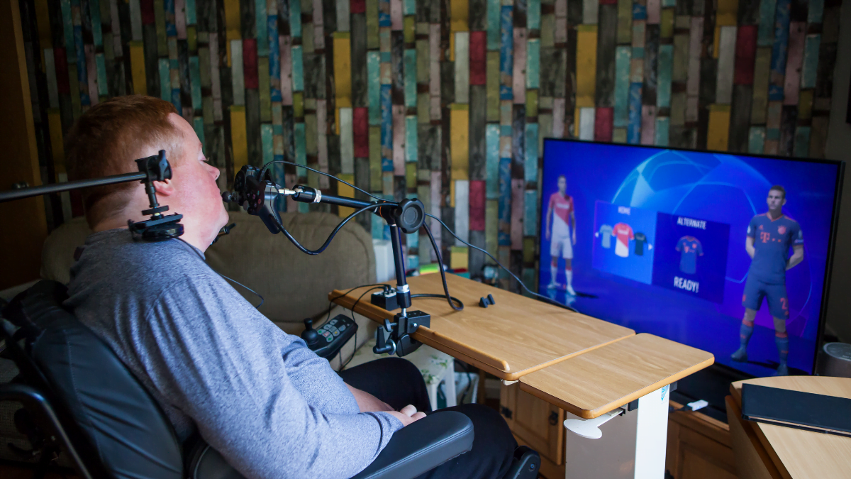 Gaming fundraising - stream for Back Up - Back Up