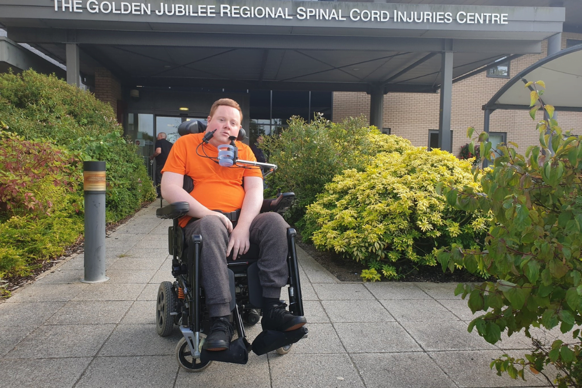 Will's story: Power chair skills and independence - Back Up